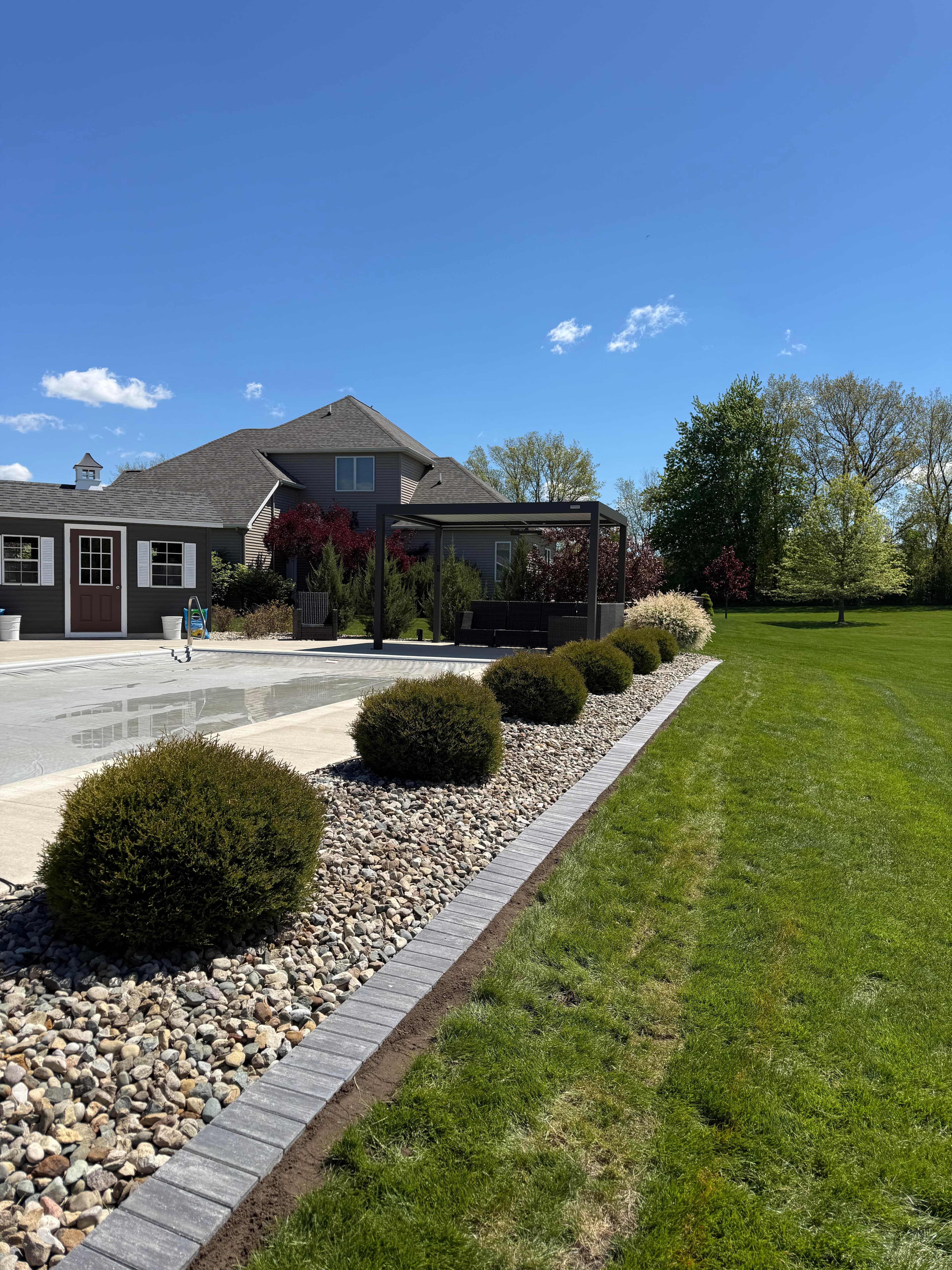 Paver Borders Installation | R Landscaping LLC
